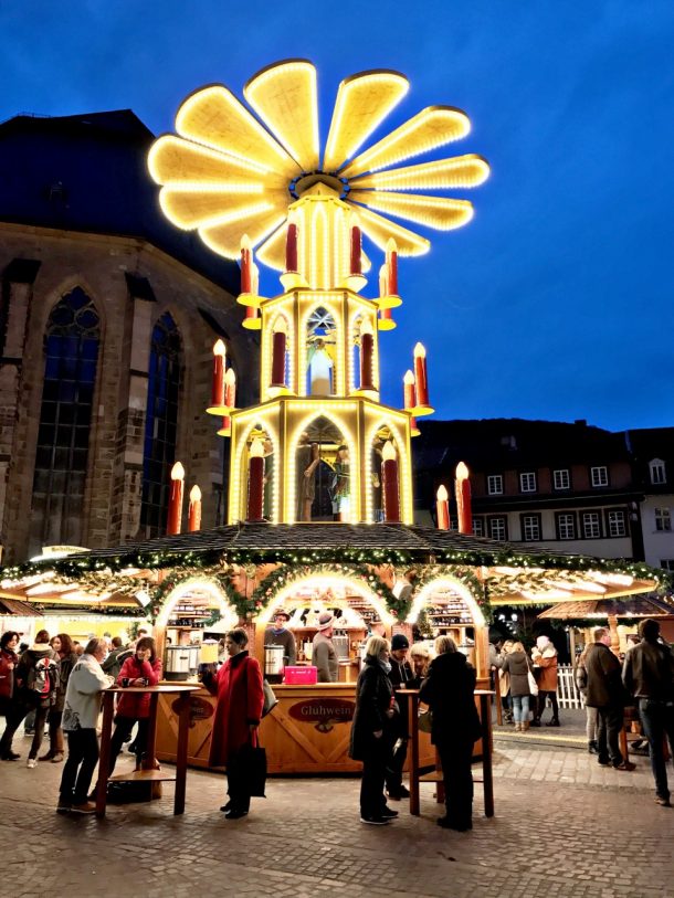 Step into Wonderland: Heidelberg Christmas Market - Helene in Between