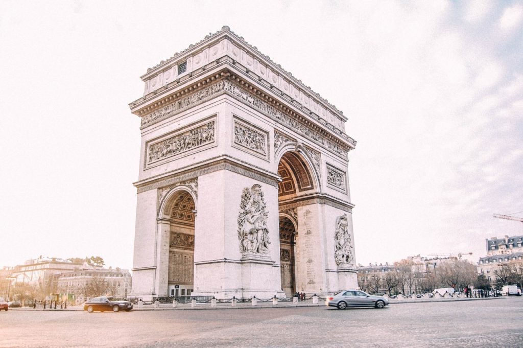 The Essential Paris Travel Guide - Helene in Between The Essential Paris Travel Guide - Helene in Between