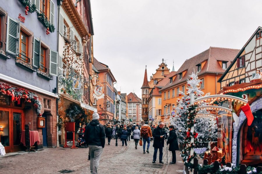 Ultimate Guide for The Best Christmas Markets in Europe - Helene in Between