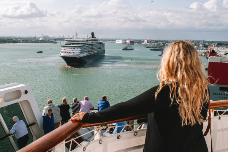 Transatlantic Crossing on Cunard's Queen Mary 2 - Helene in Between