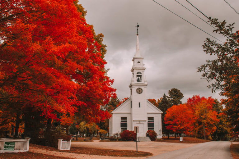 Ultimate One Week Fall Foliage Itinerary for New England - Helene in ...