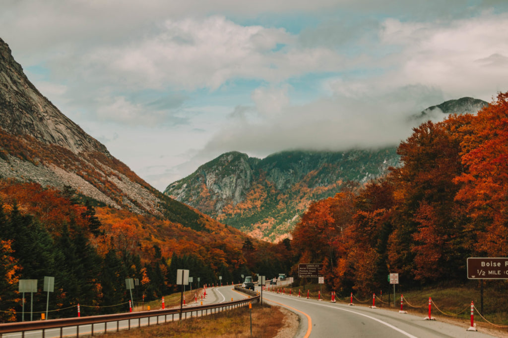 Best Places to See Fall Foliage in New England: Towns, Farms, Leaves ...