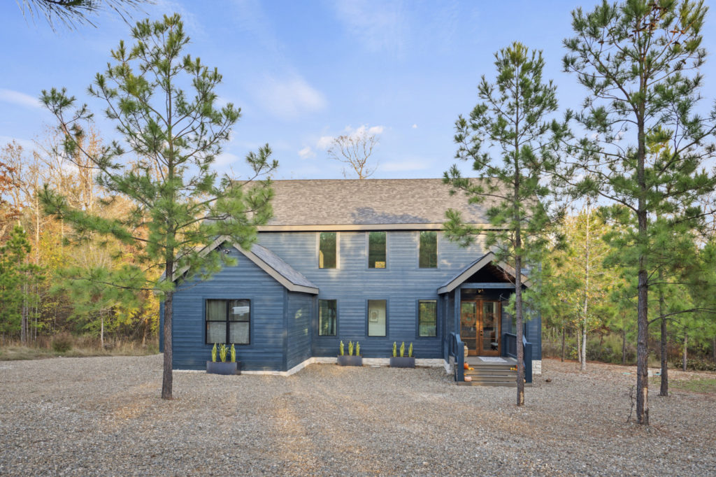Come Stay in Our Luxury Cabin! - Helene in Between