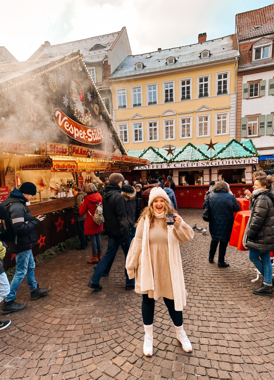 Best Leggings For Travel - Helene in Between