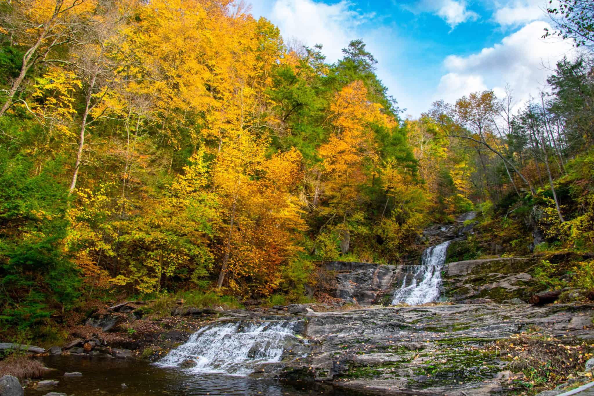 Connecticut Fall Foliage Guide: Best Places to Experience the Autumn ...