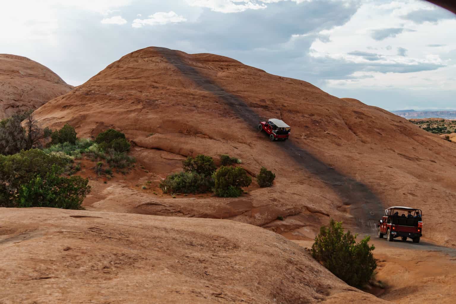 The Best Way to See The USA: Train Ride with Rocky Mountaineer - Helene in Between