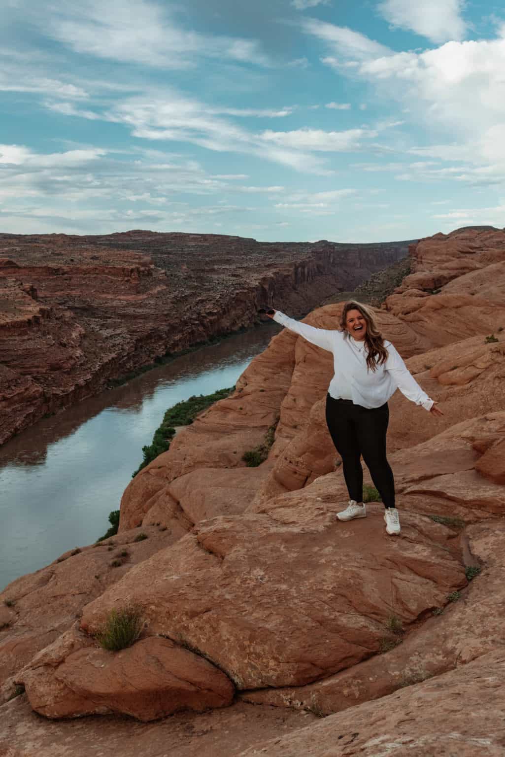 The Best Way to See The USA: Train Ride with Rocky Mountaineer - Helene in Between