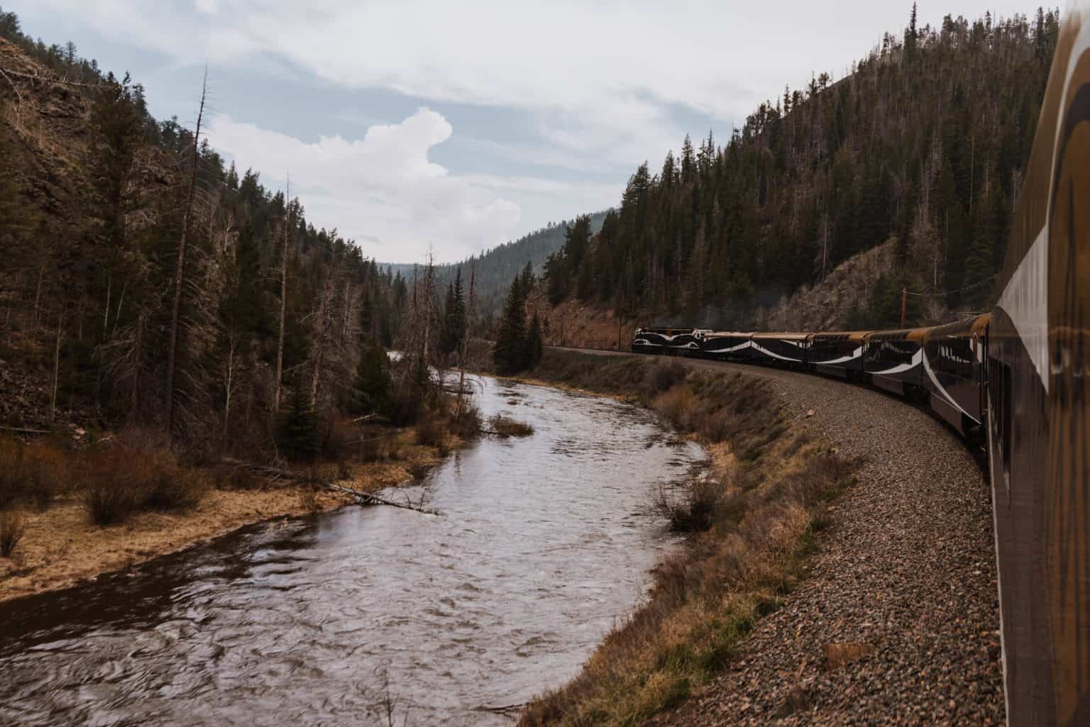 The Best Way to See The USA: Train Ride with Rocky Mountaineer - Helene ...