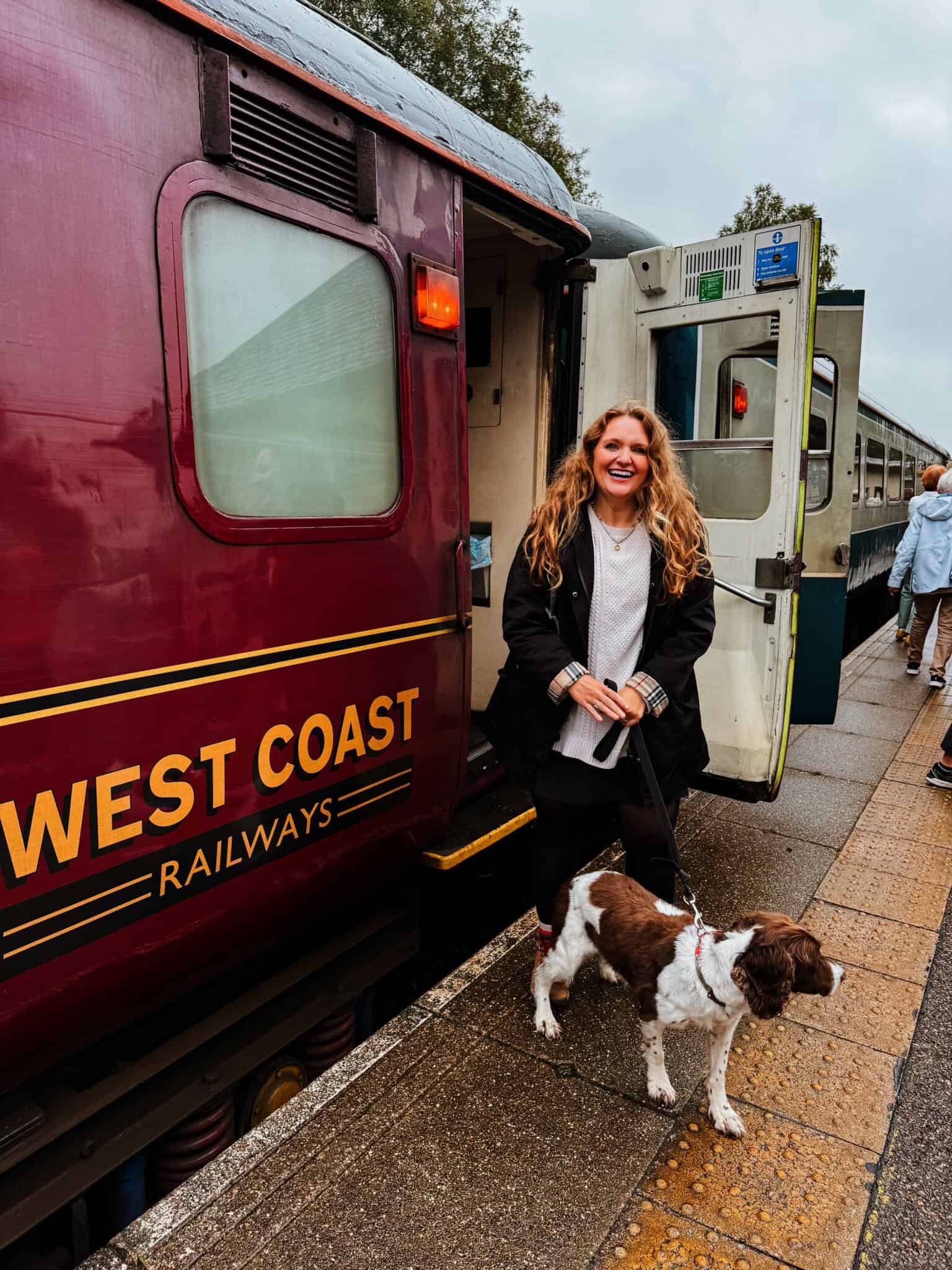 Your Guide to Riding the Hogwarts Express: The Jacobite Steam Train in ...