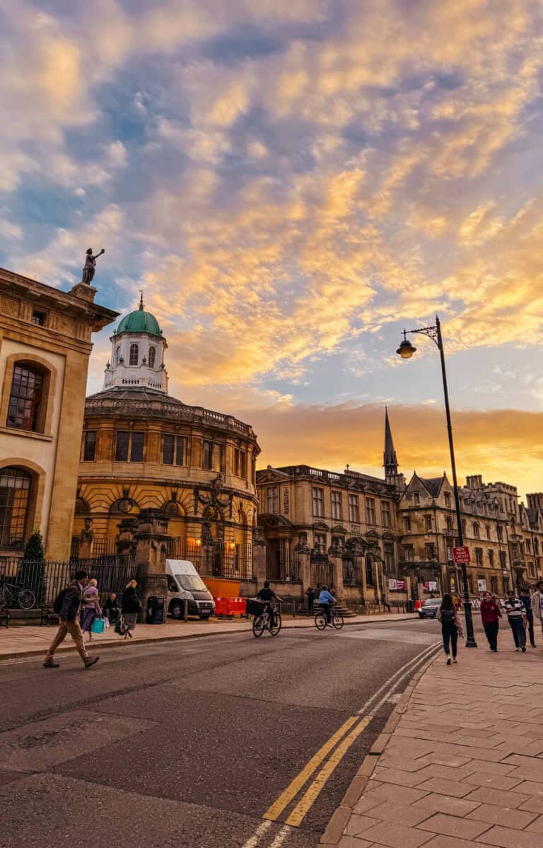 The Ultimate Guide to Oxford, England - Helene in Between